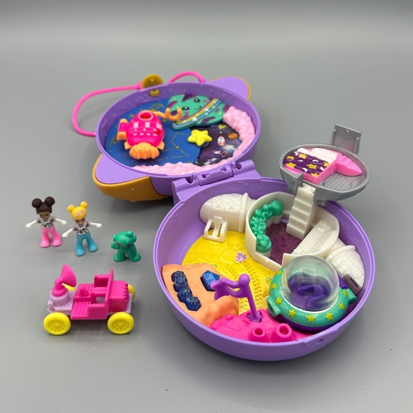 Toys | Mattel 219 Polly Pocket Mini Planet Purse Toy Playset W Figures ...